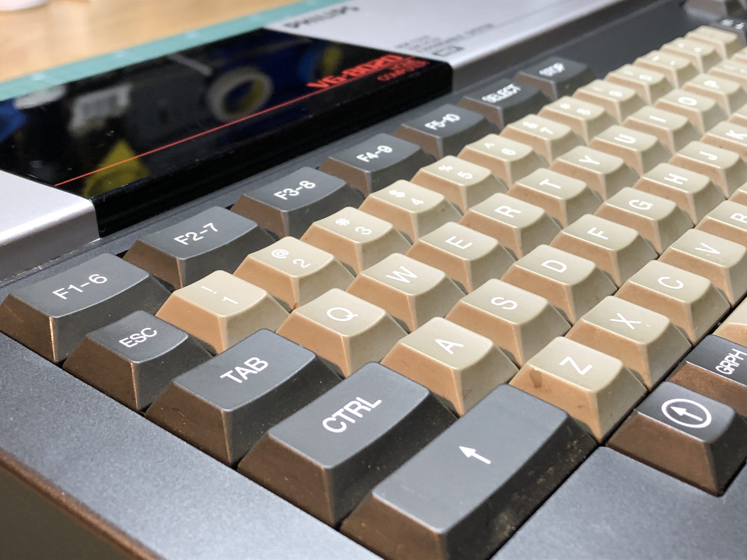 MSX - standard w kilku odsłonach - nowy komputer trafia do kolekcji ...
